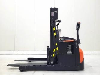 Bt swe120 manipulador de contenedores en venta | Mascus