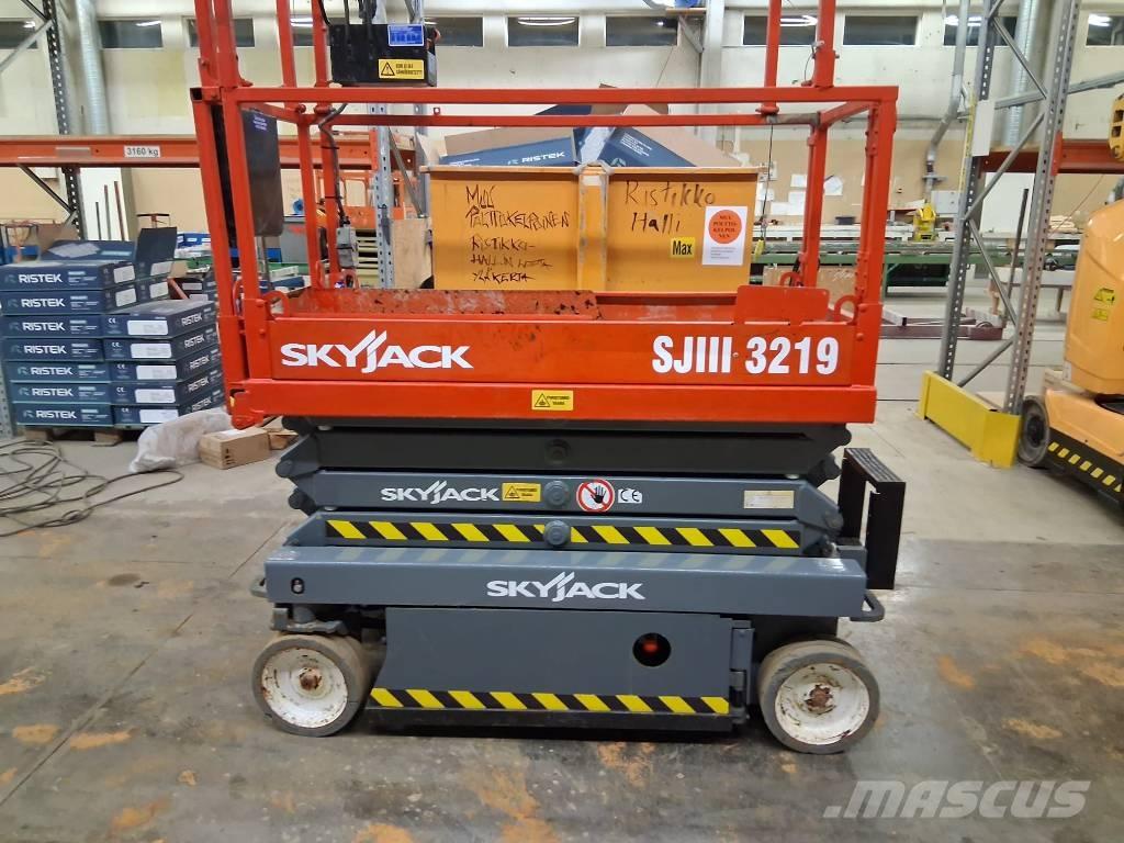 Skyjack SJ III 3219, 2018, Finlandia - plataformas tijera de segunda ...